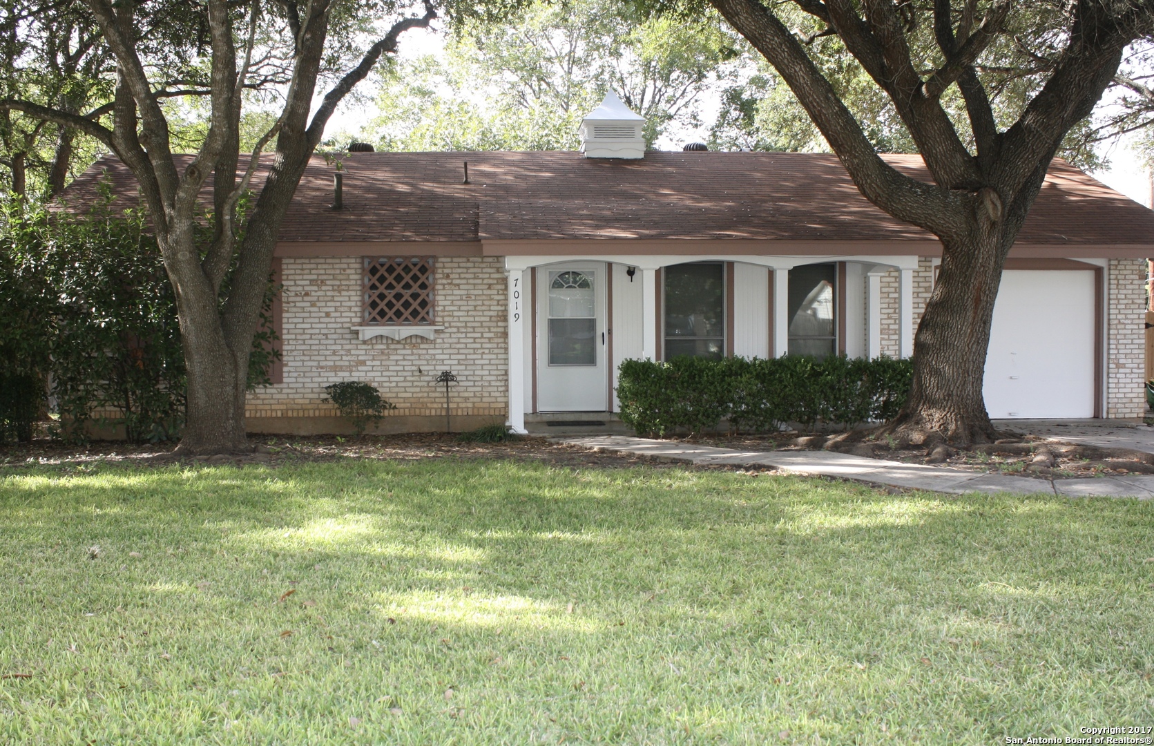 7019 Baywater Dr, San Antonio, TX 78229 | MLS 1275184| Realty Texas