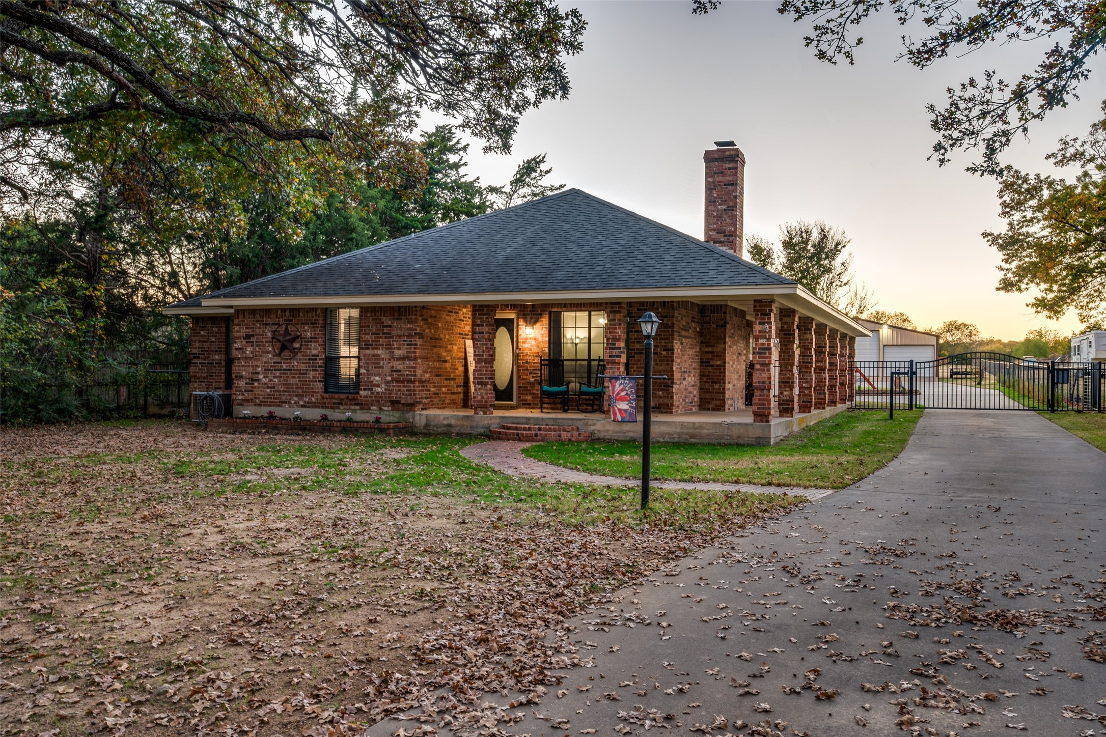 131 Cunningham Road, Denton, TX 76208 | MLS 21117675| Realty Texas
